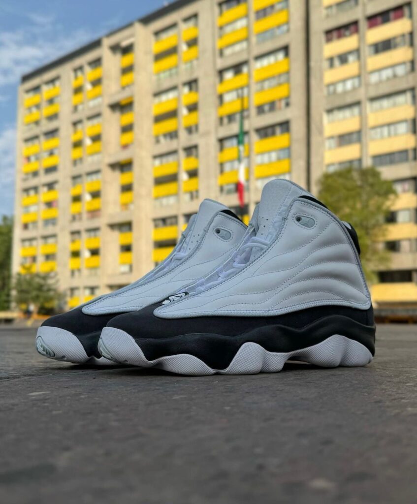 FIRST COPY AIR JORDAN PRO STRONG WHITE BLUE TINT